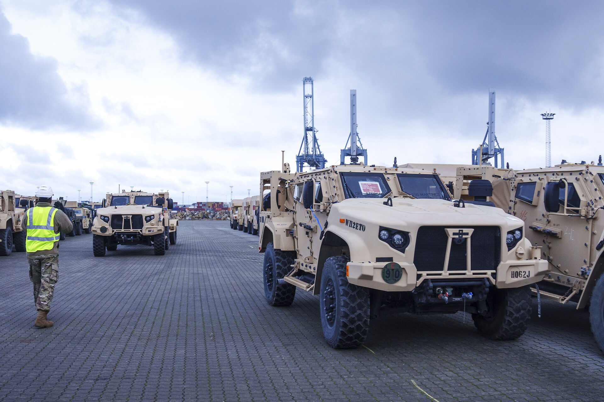 Arbejderen mener: NATO og militarisme sniger sig ind alle vegne Arbejderen mener: NATO og militarisme sniger sig ind alle vegne