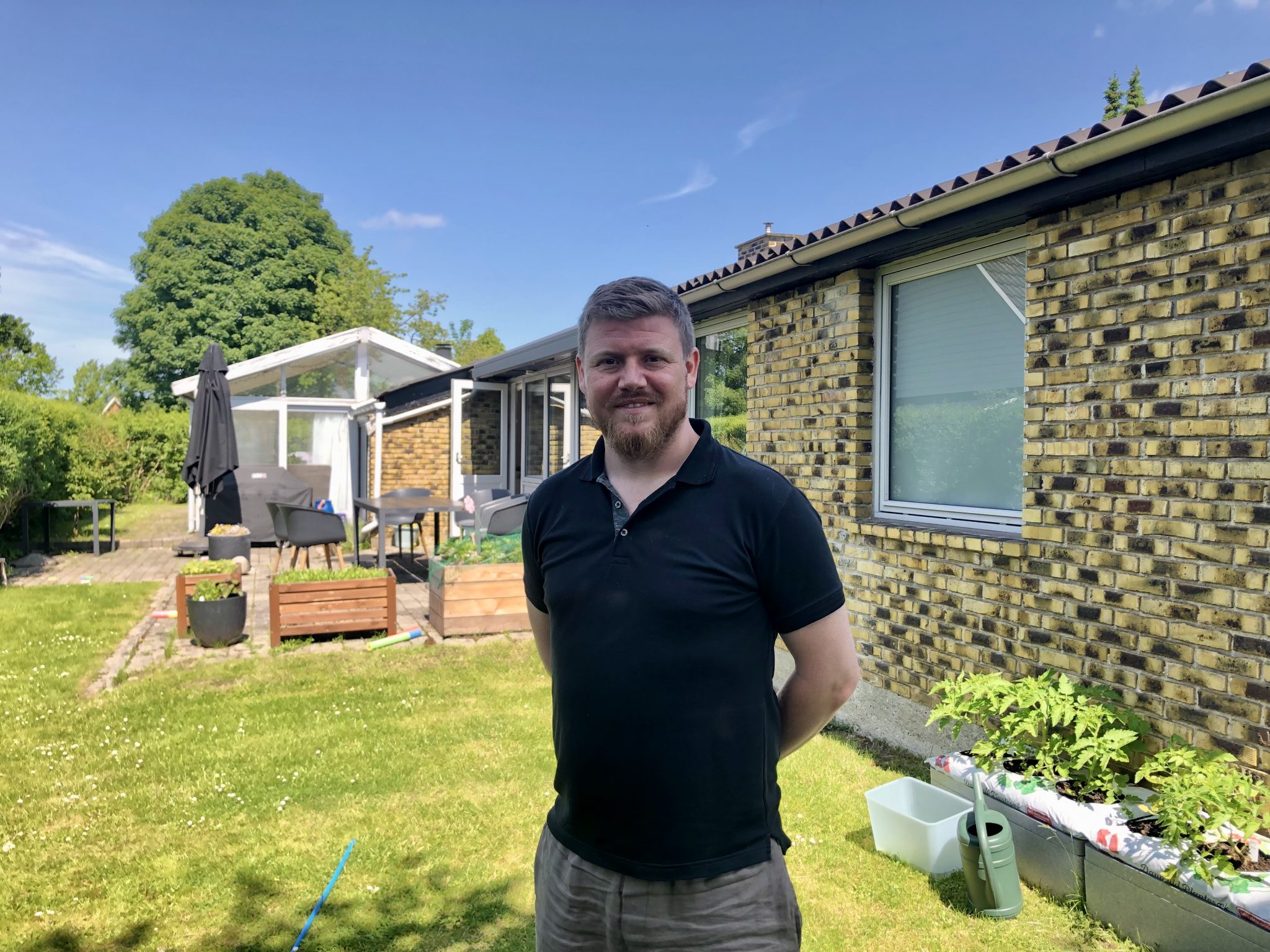 Fodbold er mere end penge og sejre